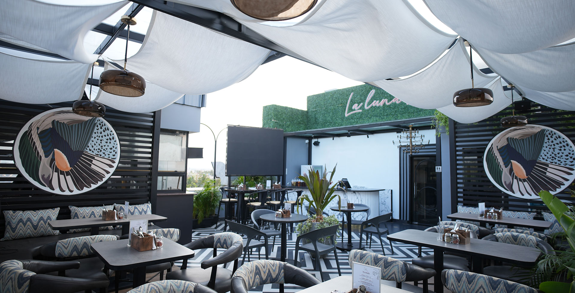 La Luna – Hotel SRRGrand